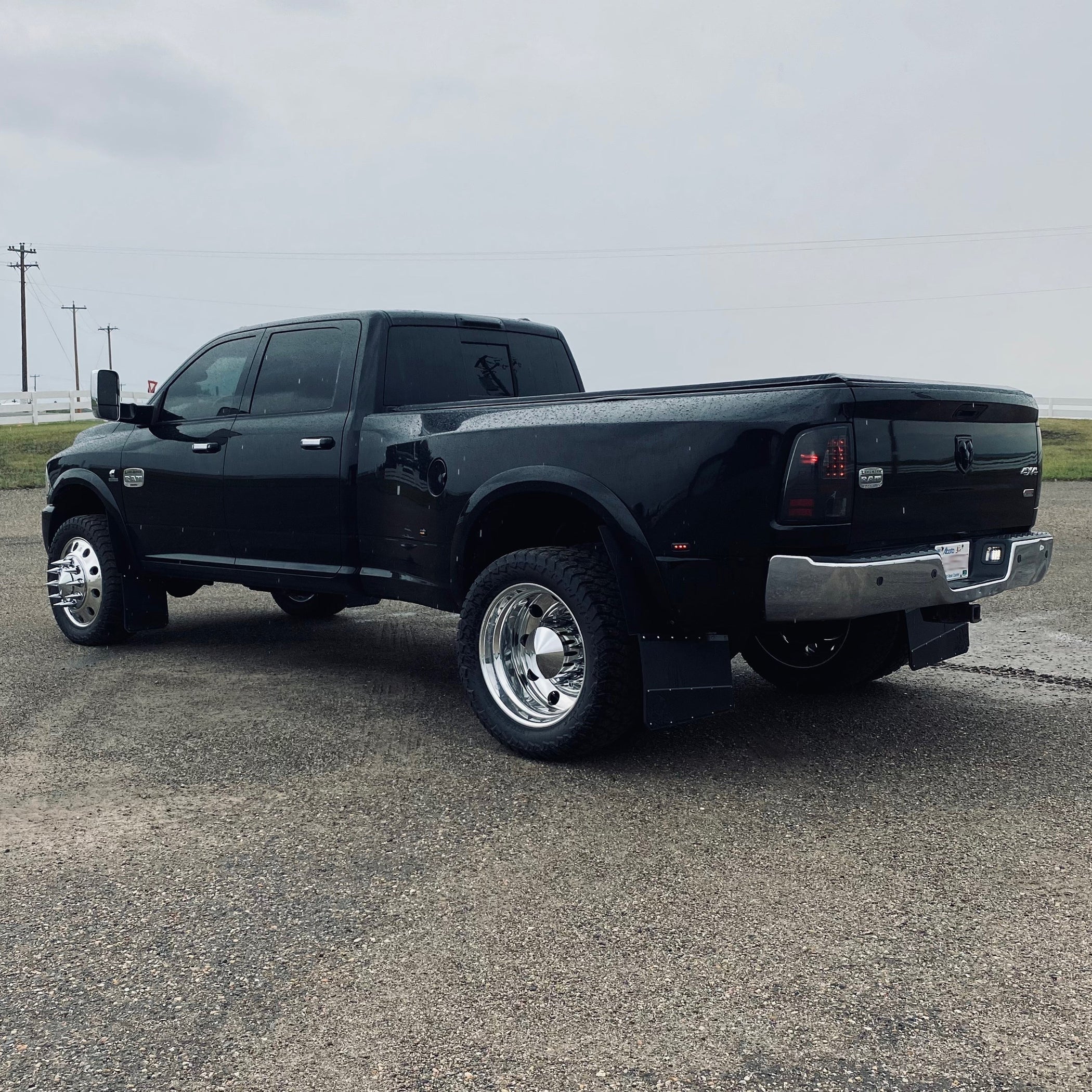 22"/22.5" Alcoa Polished Dually Wheels — Dually Wheels Canada