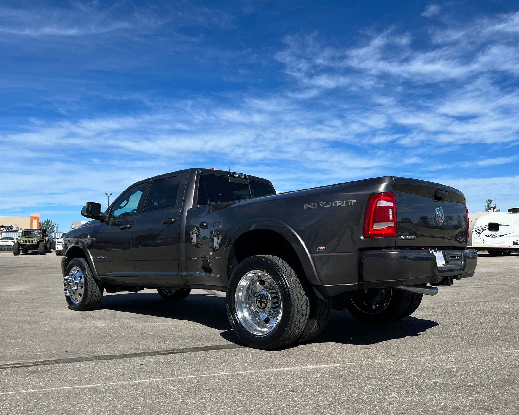 22"/22.5" ATX AO200 Polished Dually Wheels — Dually Wheels Canada